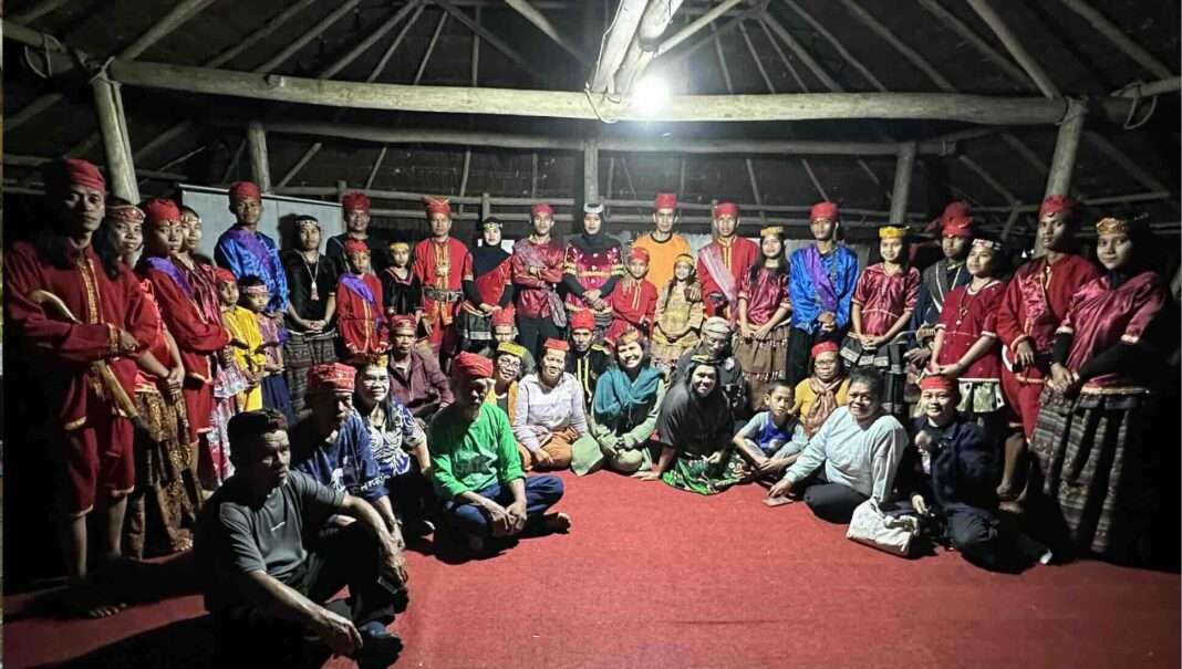 Belajar di Ngata Toro, Kuatkan Adat Warisan Leluhur - mosintuwu.com